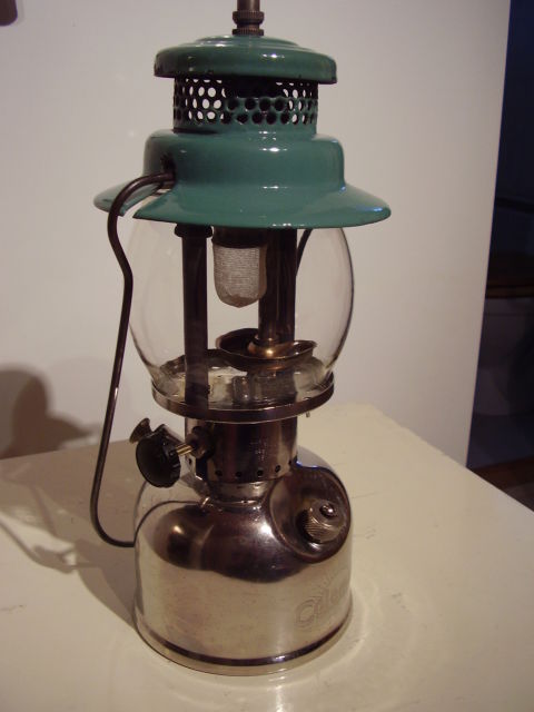 1947 Coleman "Scout" Canada | Classic Pressure Lamps & Heaters