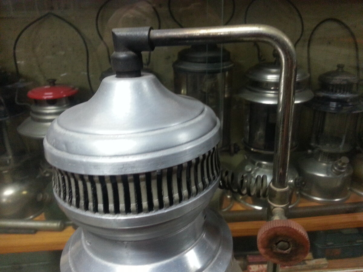 Australian "WIZARD" Model 60 Table Lamp. | Classic Pressure Lamps & Heaters