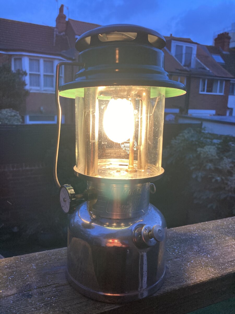 Coleman 335 '82 First lighting | Classic Pressure Lamps & Heaters