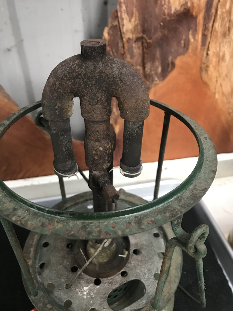 Help needed to ID lantern | Classic Pressure Lamps & Heaters