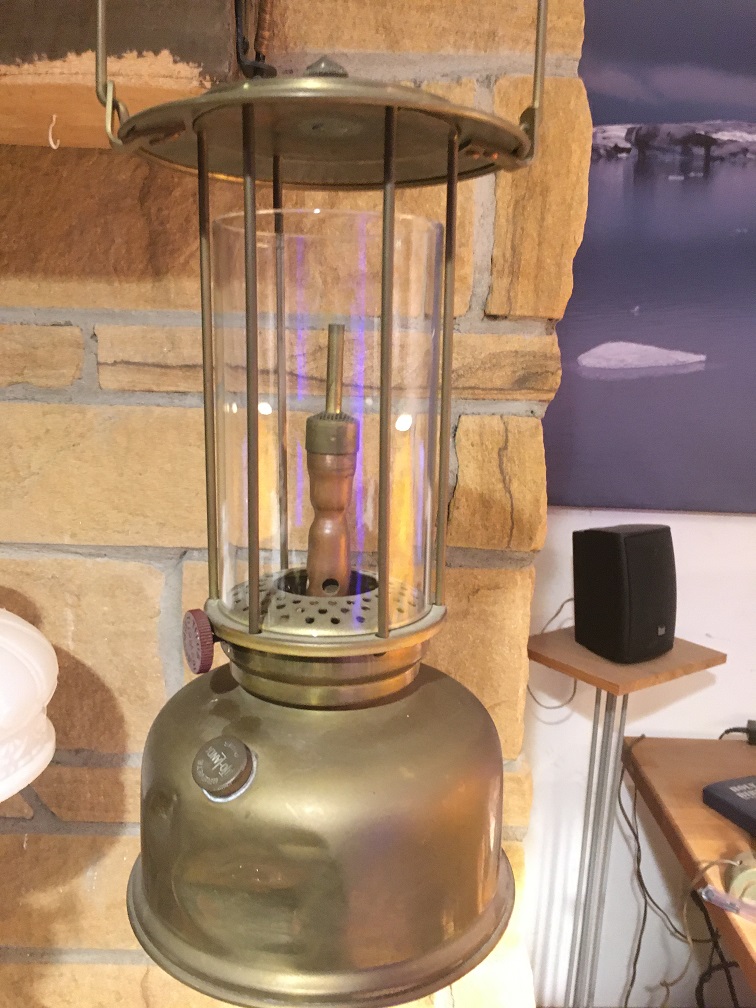 Titus Landi Storm Lantern | Classic Pressure Lamps & Heaters