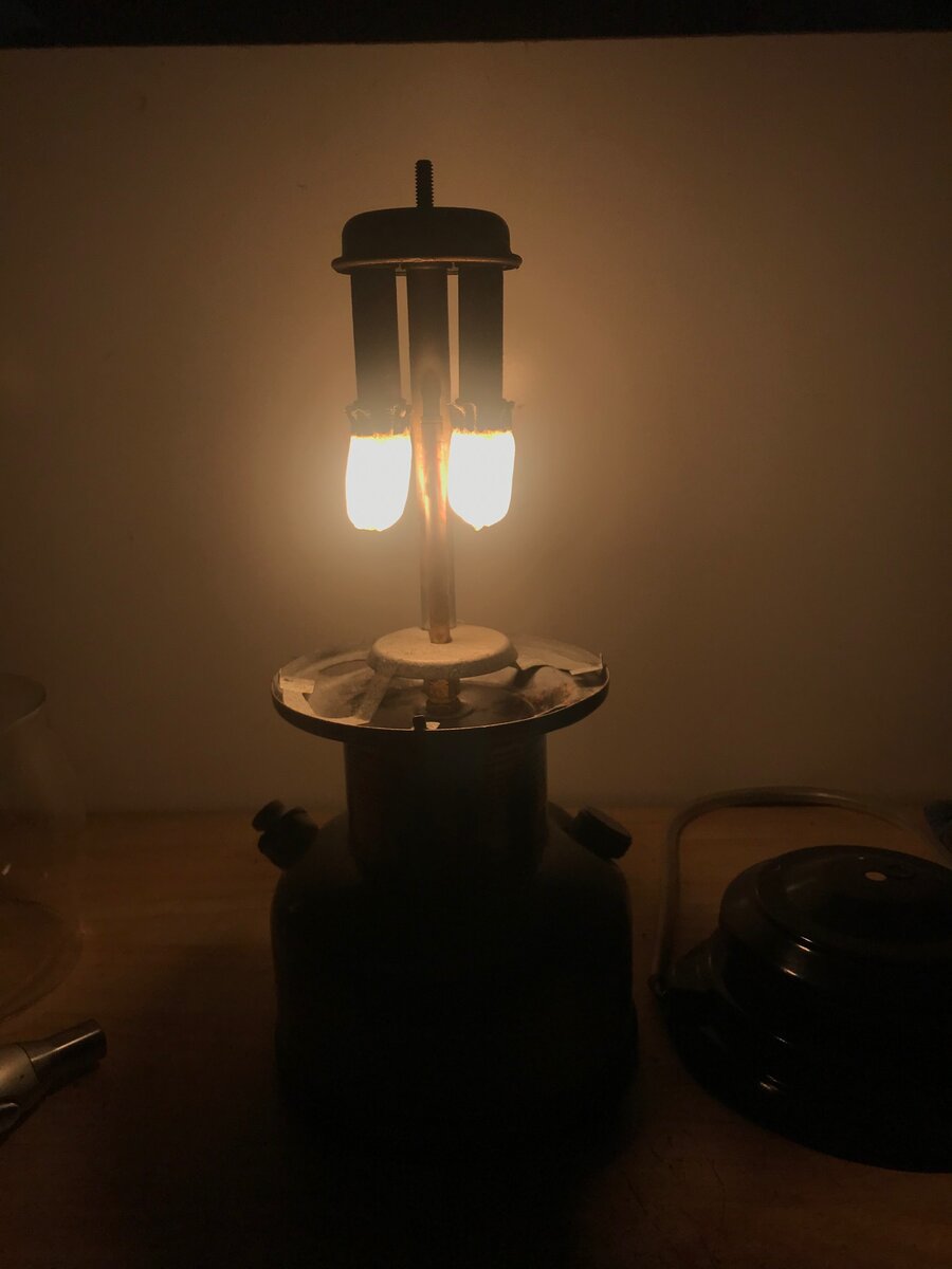 Coleman 295 "Powerhouse" lantern (07/02) | Classic Pressure Lamps & Heaters