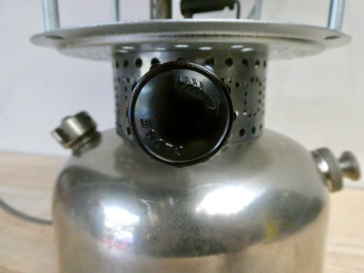 Coleman L227 (USA; 2/1929) | Classic Pressure Lamps & Heaters